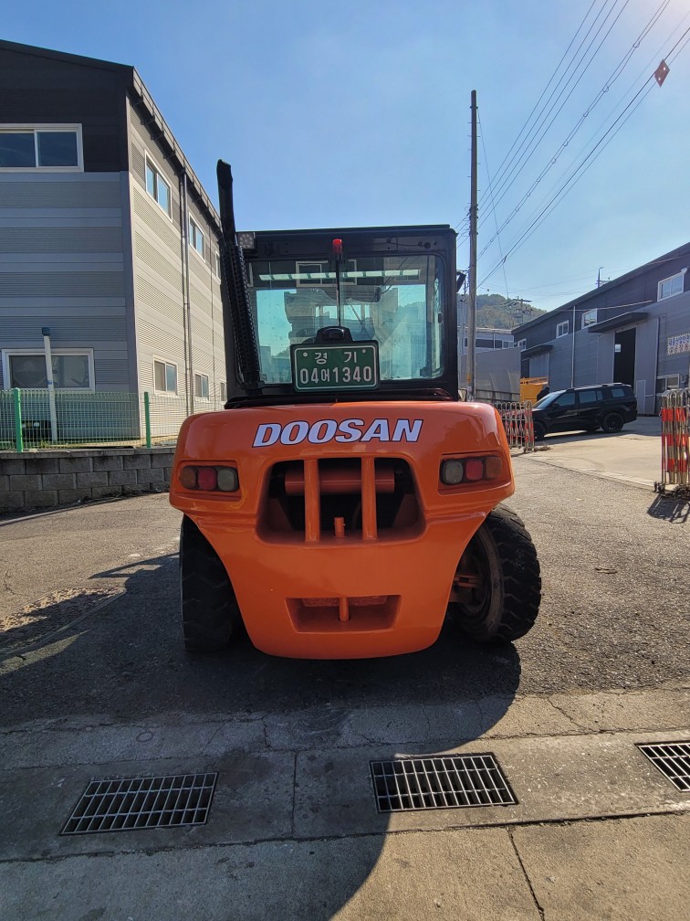 두산D70S-5 자동발 디젤 중고지게차 > 중고지게차 | 중고지게차 직거래 매매 지게몬